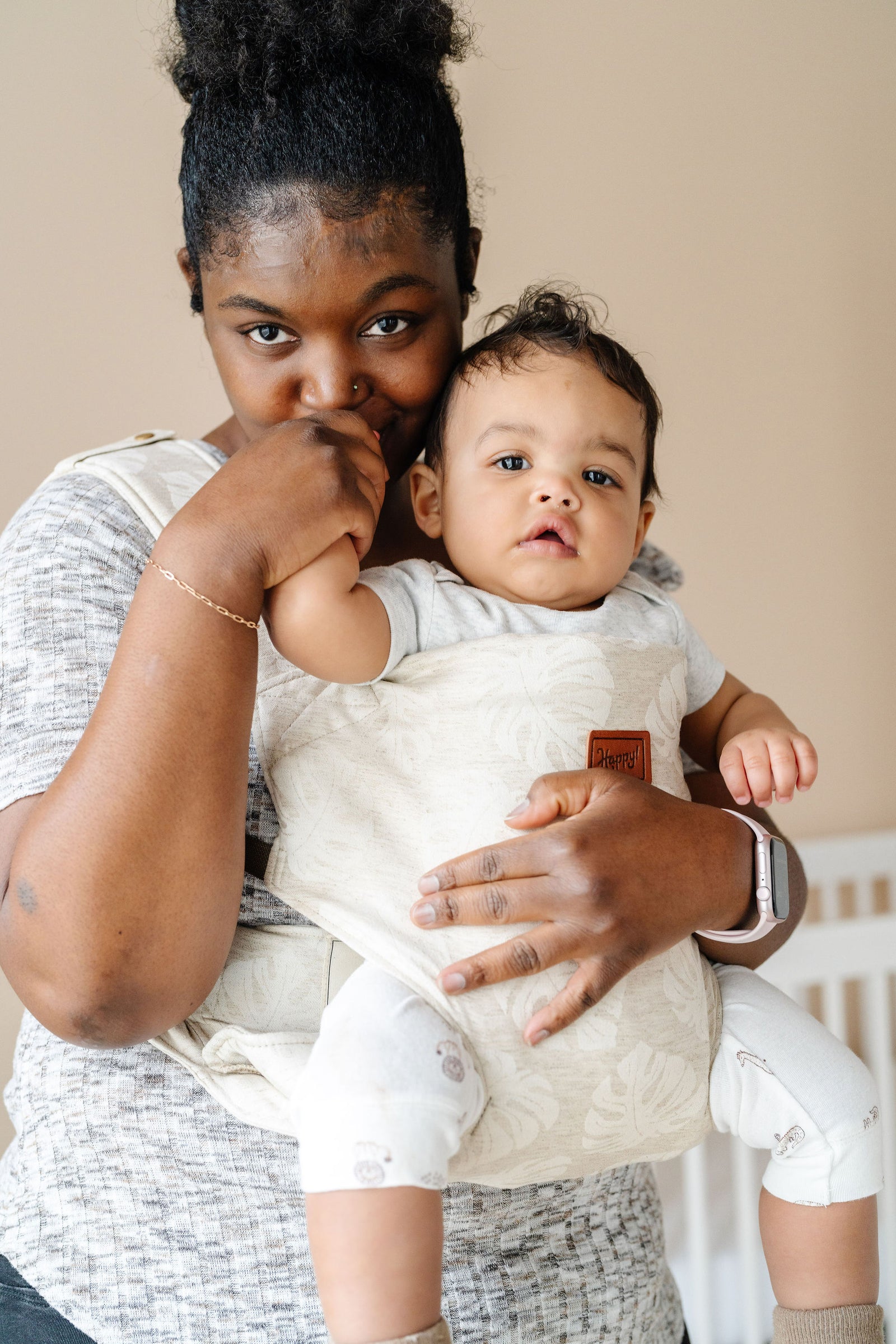 Exploring the World Together: Forward-Facing Baby Carriers – Happy Baby